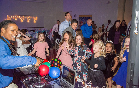 Snowflake Ball Family Dance (4-12 yrs) | Howard County