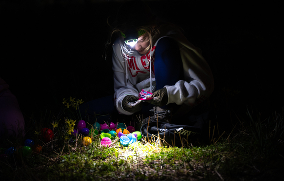 Eggstreme Flashlight Egg Hunt (11-15 yrs) | Howard County